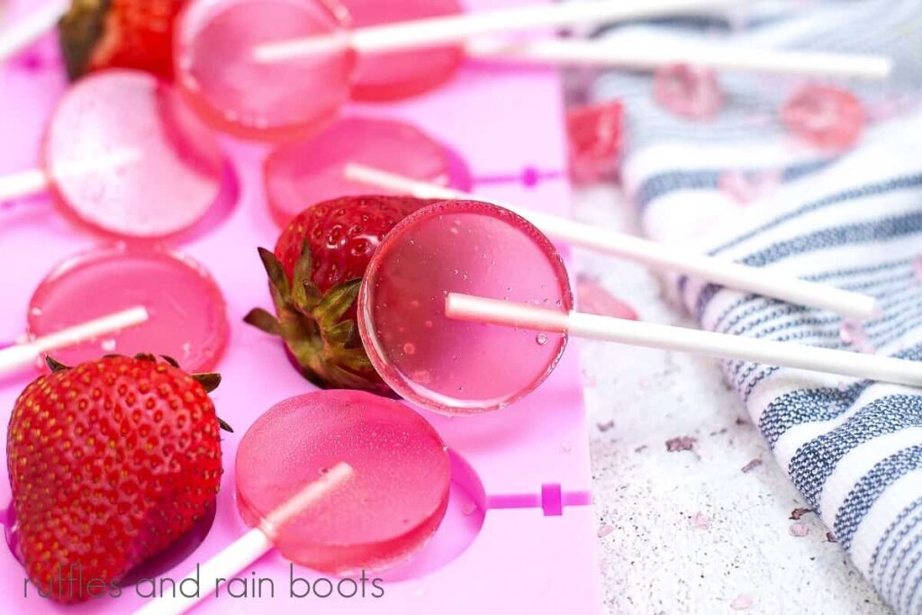 Simple Homemade Lollipops