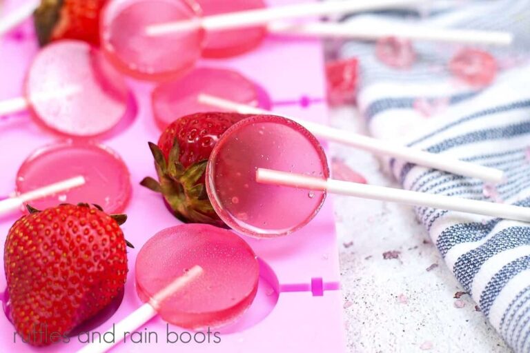 Simple Homemade Lollipops